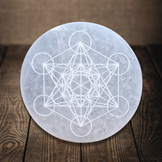 Plaque en Sélénite avec Cube de Metatron gravé (SELMET) – ENAE Minéraux